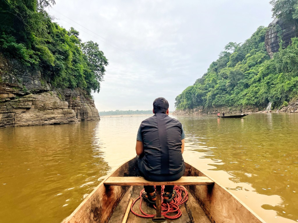 A beautiful boat ride in the cleanest river of India: Dawki, Meghalaya ...